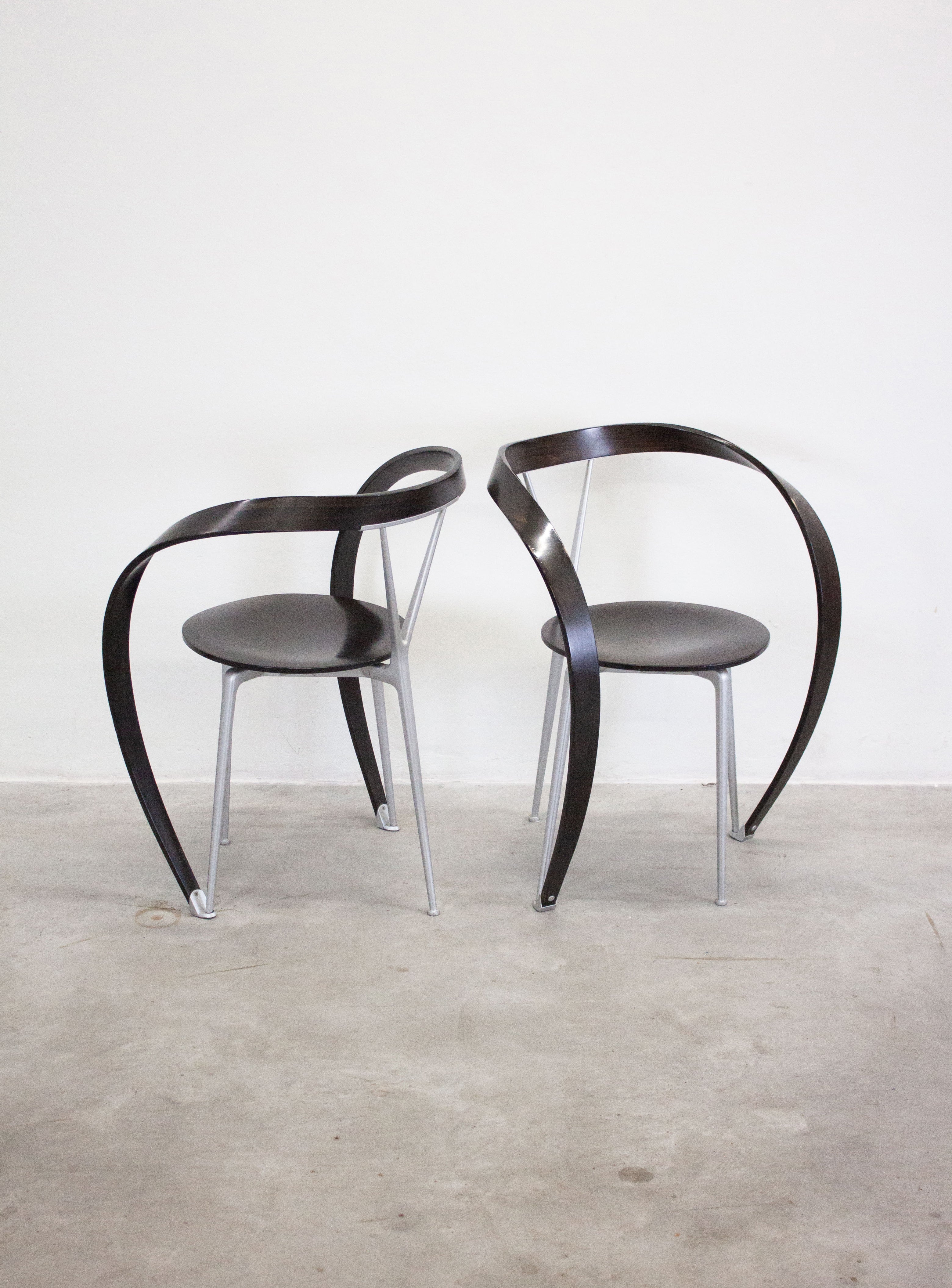 Cassina Revers Chairs by Andrea Branzi (Black) – JUKI AMSTERDAM