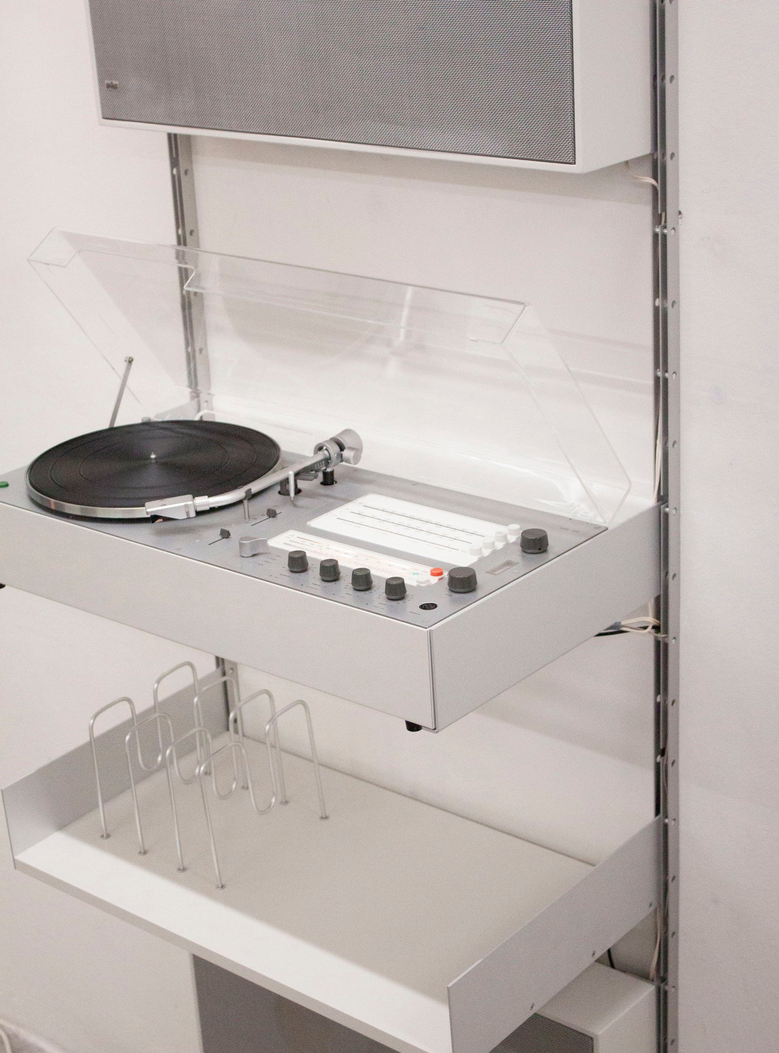 Braun Hi-Fi Stereo Wall Unit by Dieter Rams | Vintage Audio – Juki ...